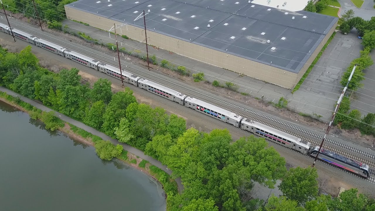 Drone Flight Edison, NJ, NJT Train, DJI Mavic Pro - YouTube