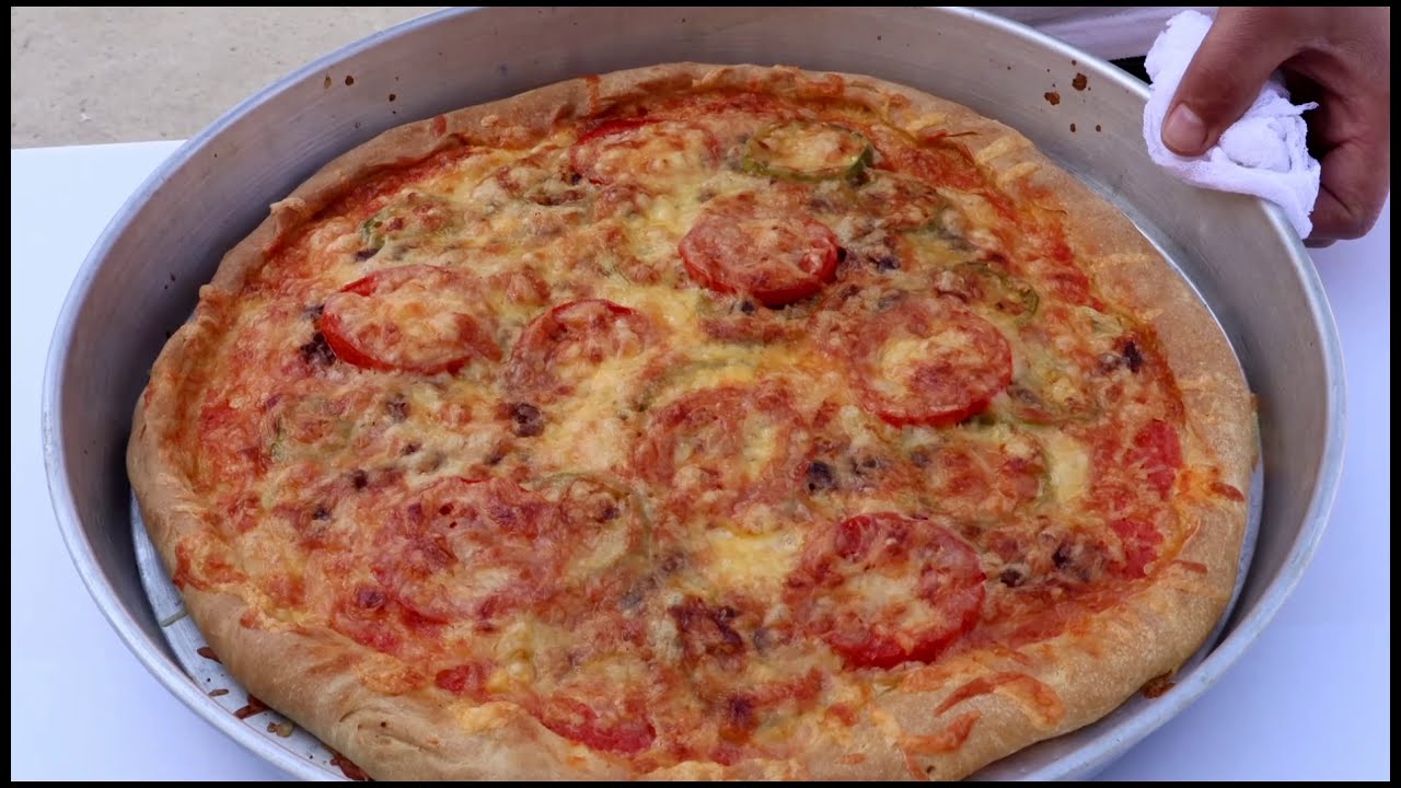 Uy sharoitida ajoyib PITSA tayyorlash - YouTube