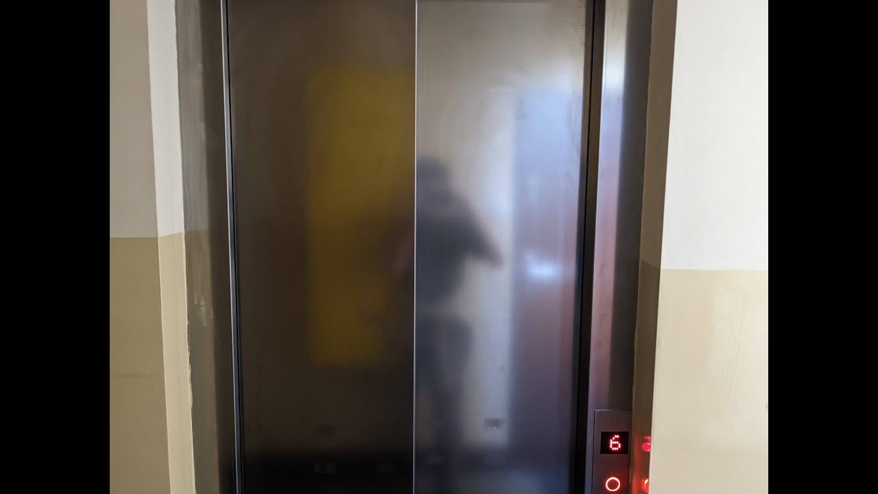 2021 ZED elevator [🏢13 Ulica Sandomierska Staircase 4 Radom, Poland ...
