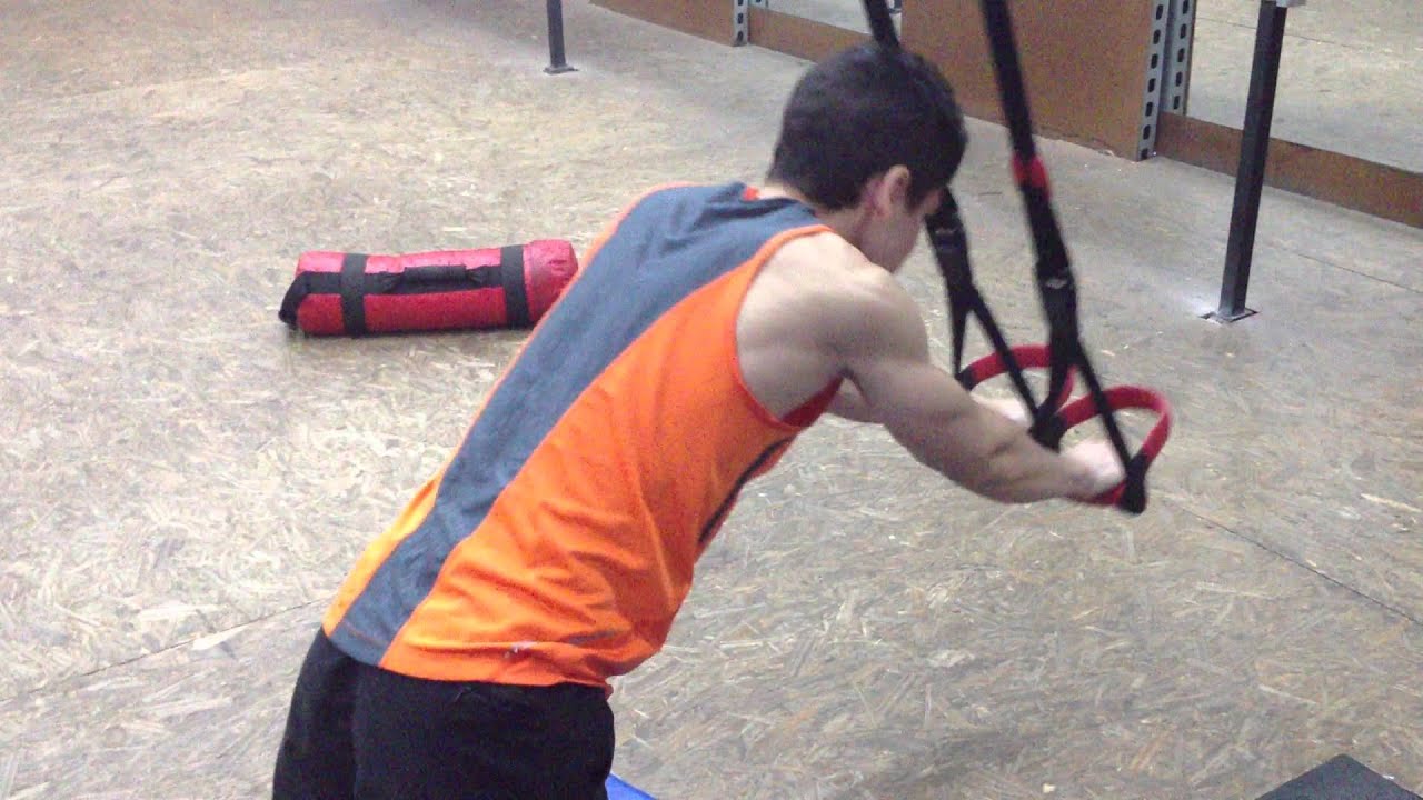 Trx Superman Pull Over - YouTube