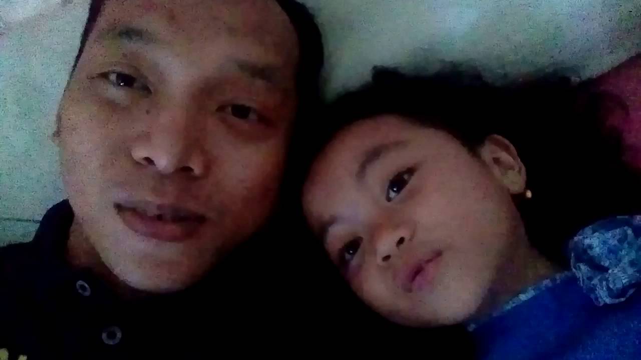 Aisha sing Indonesia raya - YouTube