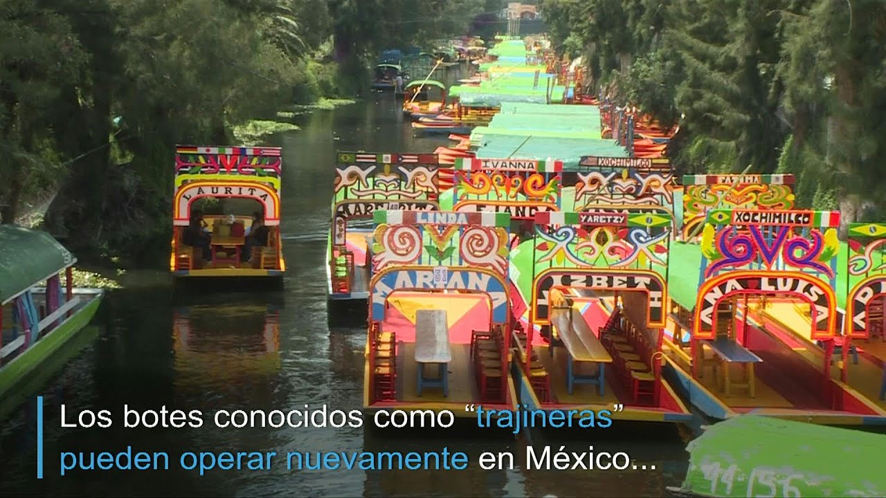 Xochimilco reanuda sus paseos en bote en México | AFP - YouTube