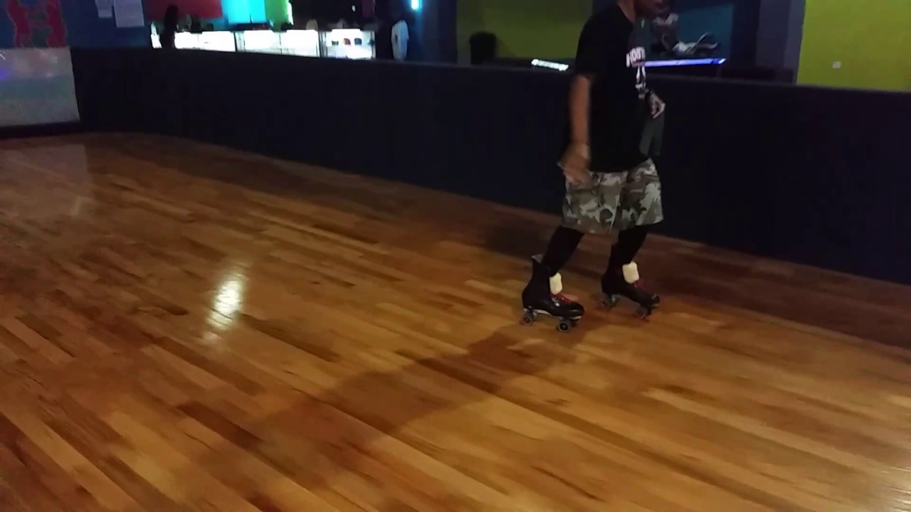 Houston Just Skating Skate Center - YouTube