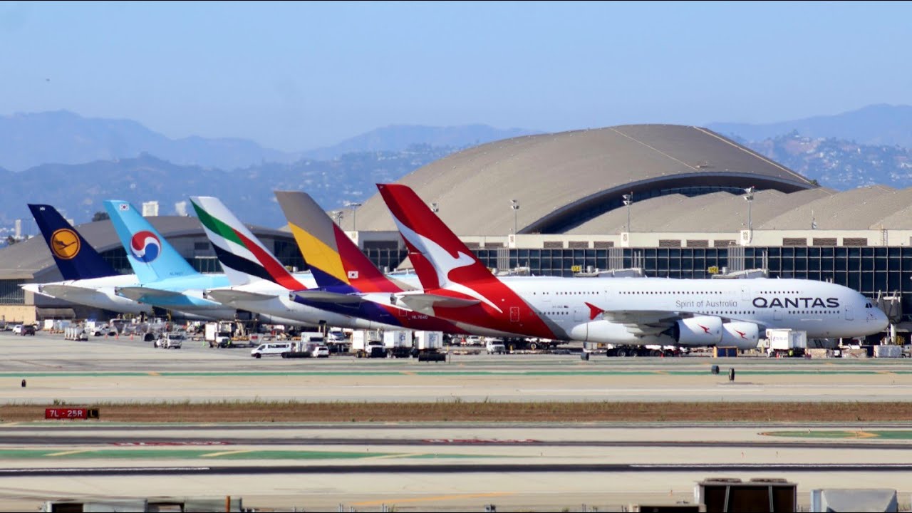 Awesome plane spotting around LAX. - YouTube