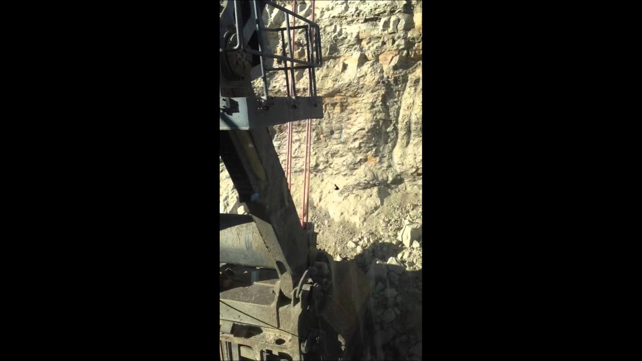 P&H 4100 electric shovel - YouTube