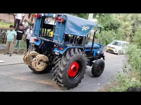 John Deere 5310 vs Sonalika 750 di tractor tochan - YouTube