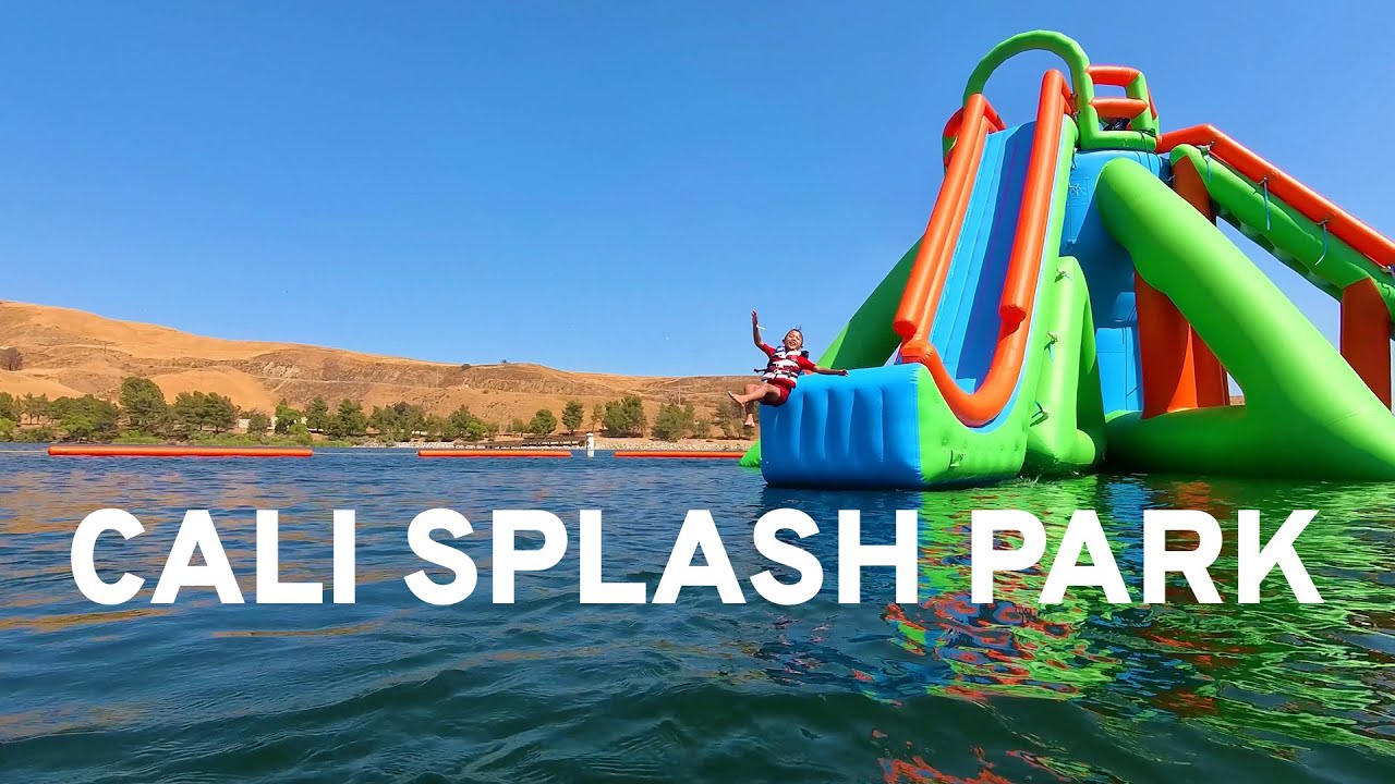 💦 Cali Splash Park in Castaic Lake - Inflatable Bounce Aquapark - YouTube