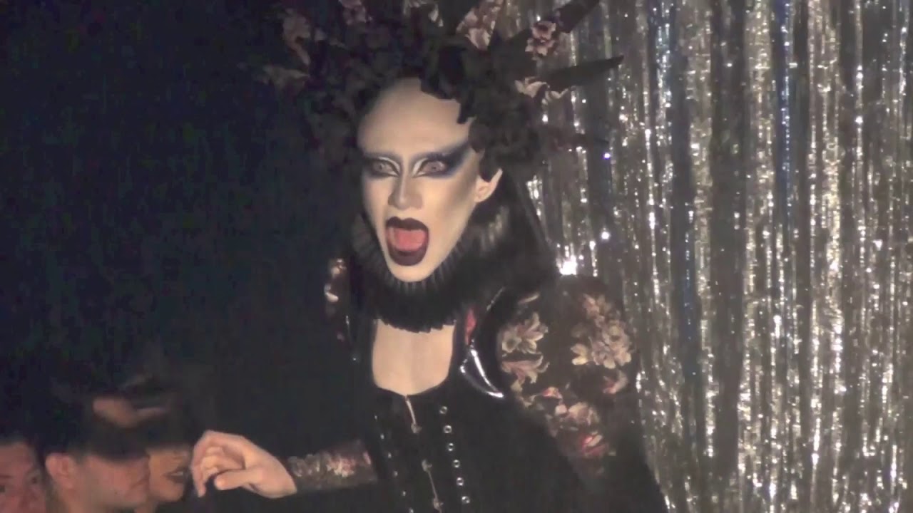Vander Von Odd: "Not Human" @ Showgirls! - YouTube