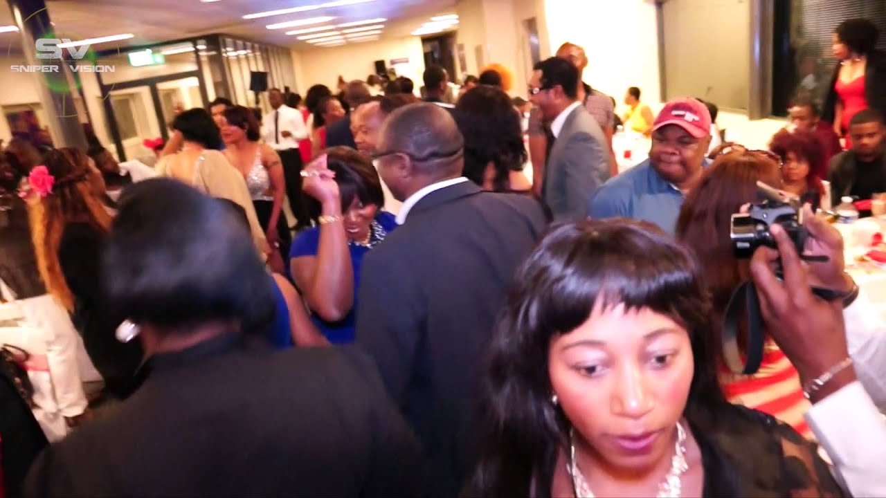 DORA DECCA À ZURICH - YouTube