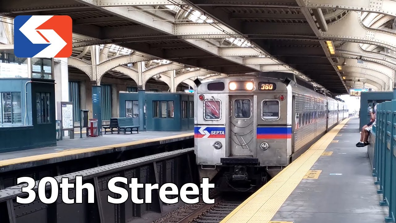 SEPTA Regional Rail: Midday at 30th! - YouTube