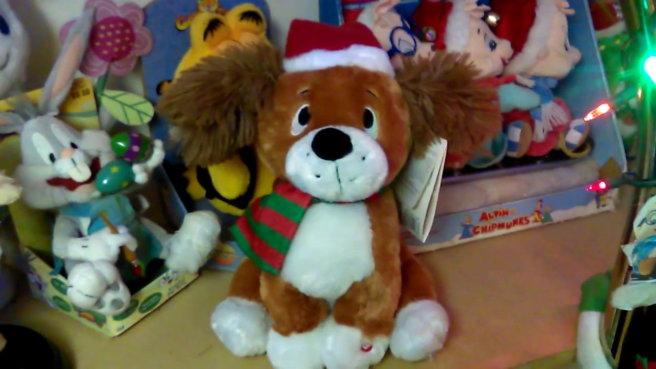 Gemmy animated ear flapping dog - YouTube