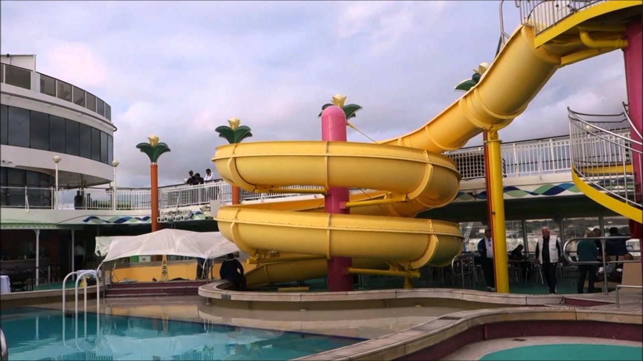 Norwegian Jade Centrum and Pool Embarkation Day - YouTube