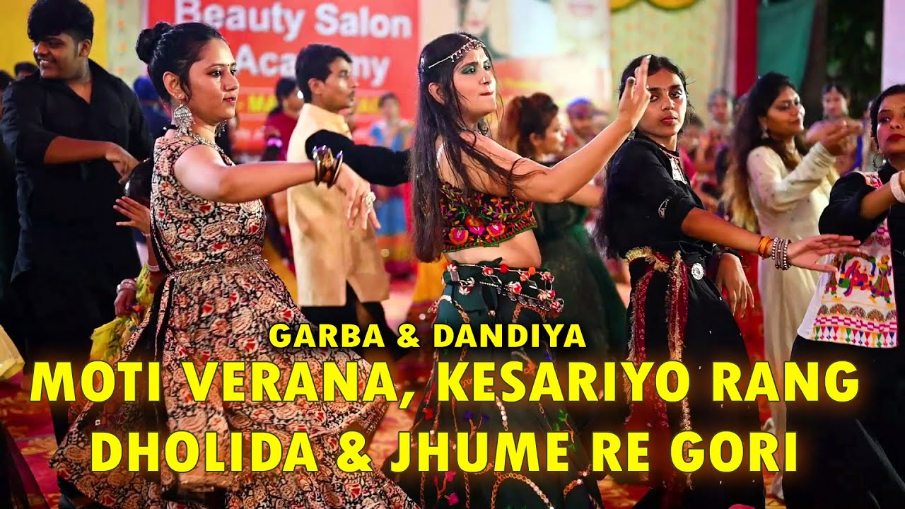 Garba Dance performance | Moti Verana, Dholida, Kesariyo Rang, Jhume Re Gori | Dandiya 2023 ...