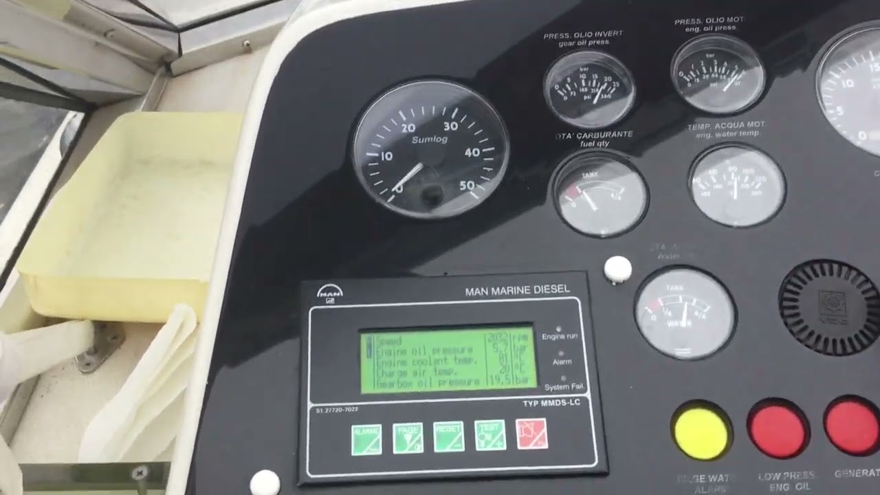 MAN 2876 le 401 acceleration noise in a boat . - YouTube