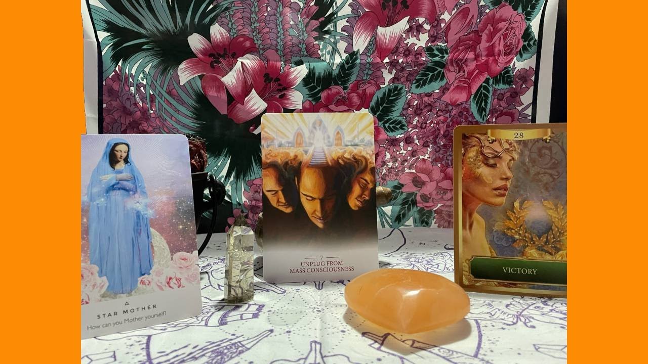 Lightworker Oracle and Tarot deck review and Oracle Reading for the ...
