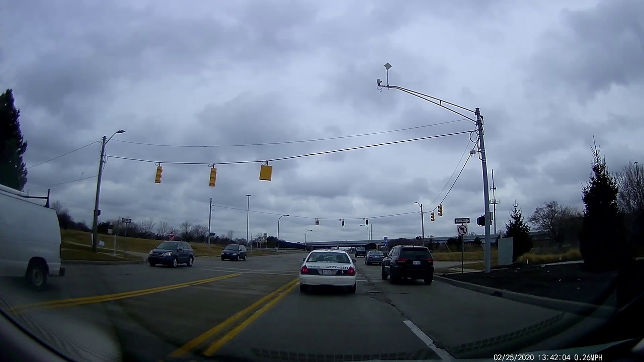 Driving to Warren, Michigan from Saint Clair Shores, Michigan - YouTube