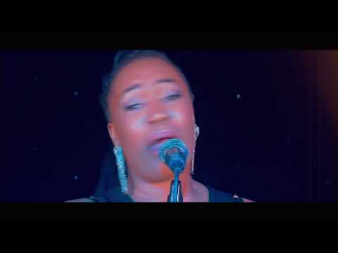 Zouglou Makers feat Josey. Donne moi du temps