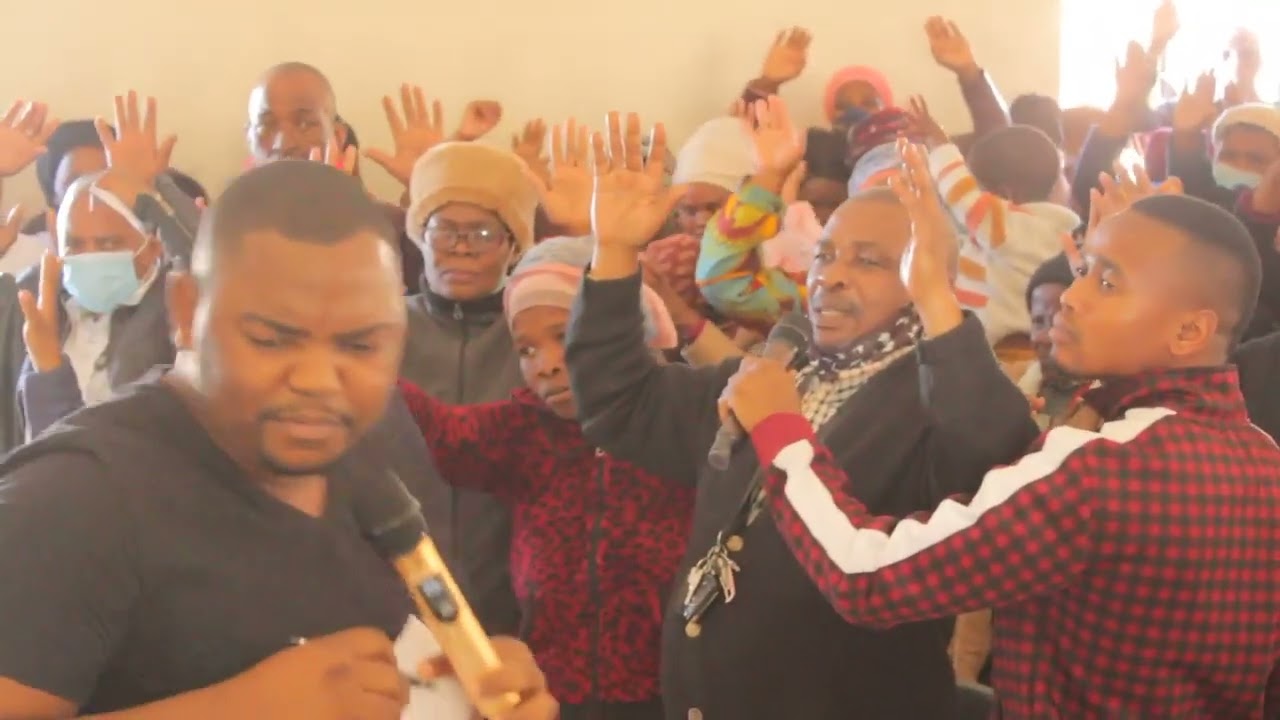 Bhodlumlilo the Original (ALL the way eLutshaya Lusikisiki) - YouTube