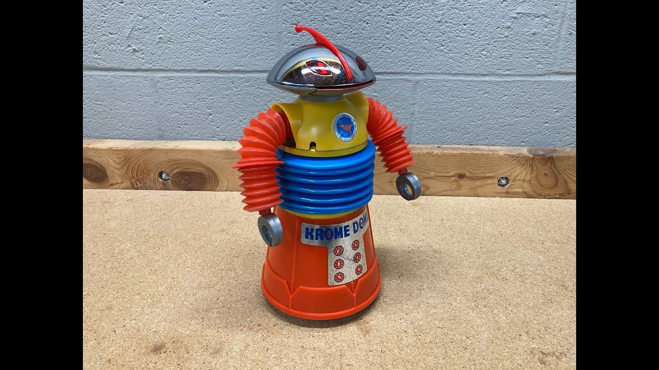 Vintage Krome Dome Robot Toy by Yonezawa / Mego - YouTube