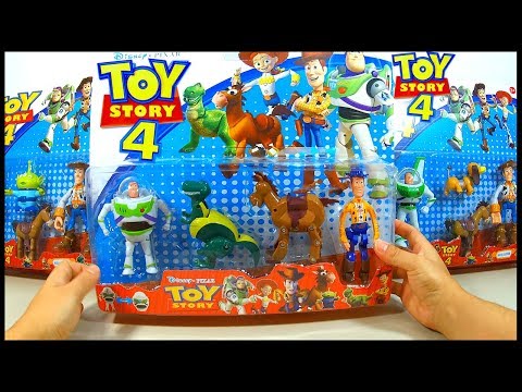 Toy Story 4 - Novos Bonecos - Buzz Lightyear, Xerife Woody, Cavalo Bala no alvo