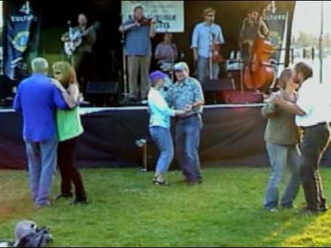 Red Stick Ramblers at Lake Meridian 2009: "99 Year Waltz" - YouTube