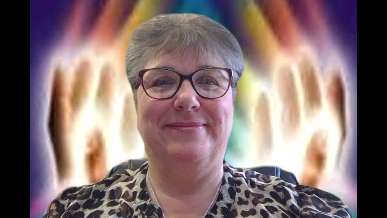 I am worthy - self healing with Phyllis - YouTube