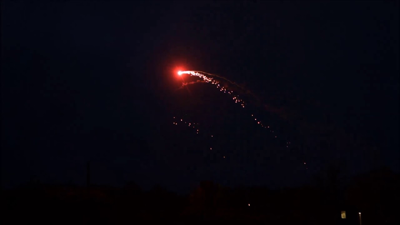 red comet sparks 1 - YouTube