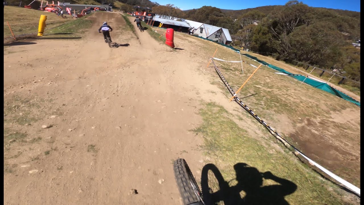 CANNONBALL DH Track Preview with Connor Fearon and Tim Eaton - YouTube