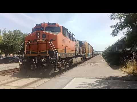 BNSF 6658 East @ Fresno Feat: BNSF exATSF 600 - YouTube