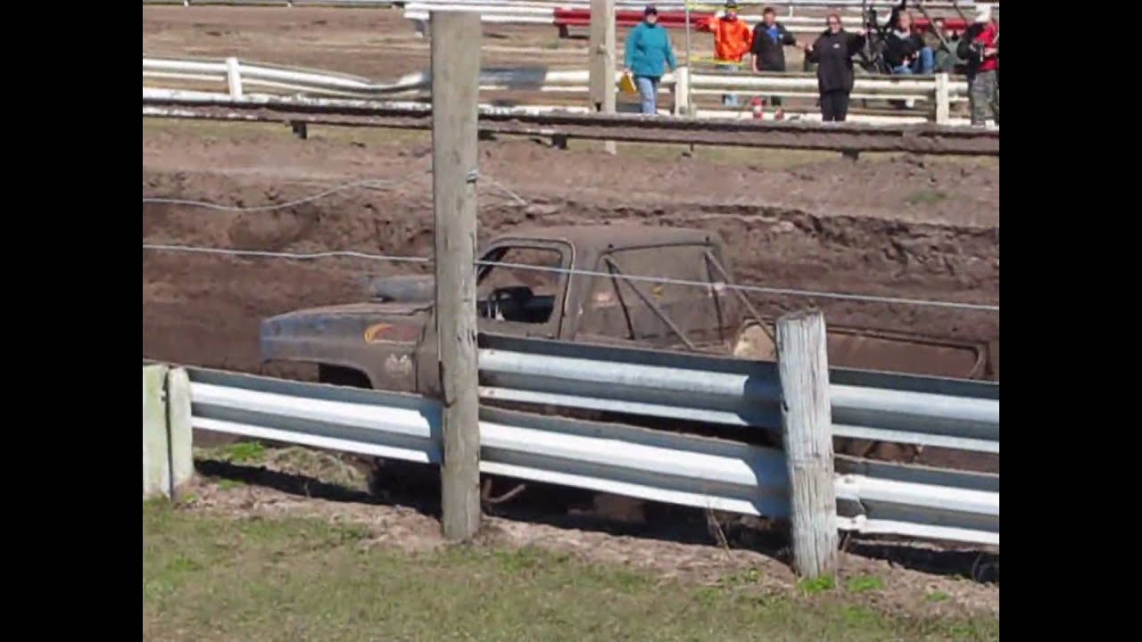 Trucks Gone Wild Steam Boat Hill N Hole Bithlo Mud Racing 2-28-10 Run ...