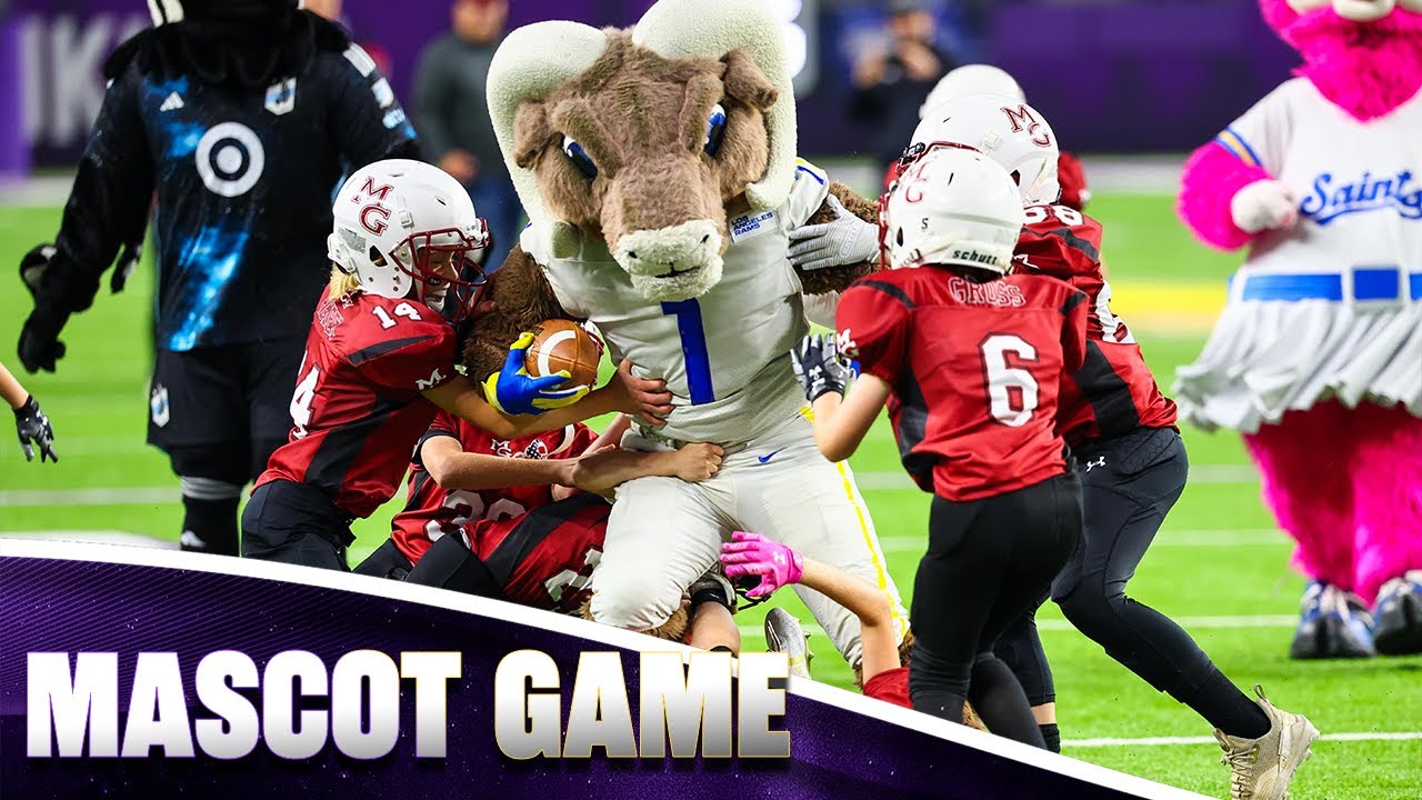 Mascot Game Gets CRAZY vs. Peewee Football Team | Minnesota Vikings - YouTube