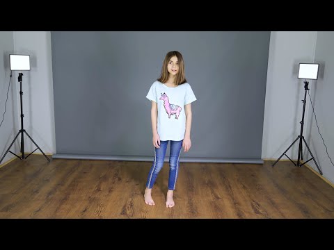 Candid moments from a nice casual themed tween photoshoot.