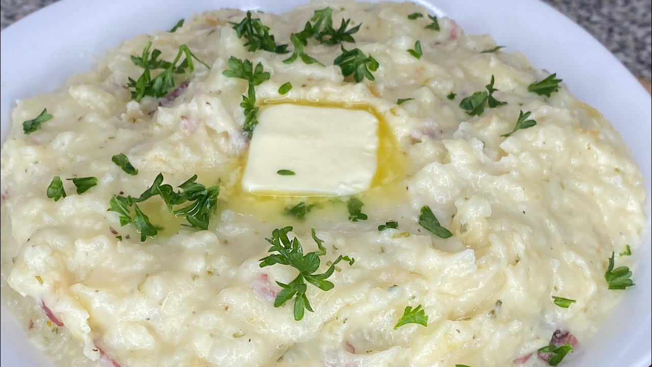 THE BEST MASHED POTATOES HANDS DOWN| WITH SECRET INGREDIENT| CREAMY AND ...