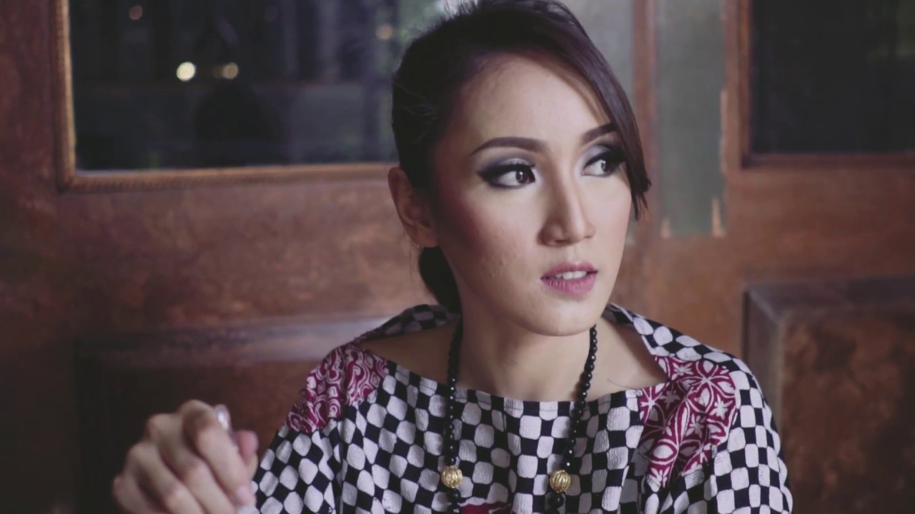 Batik Dayoni by Neni Livia - YouTube