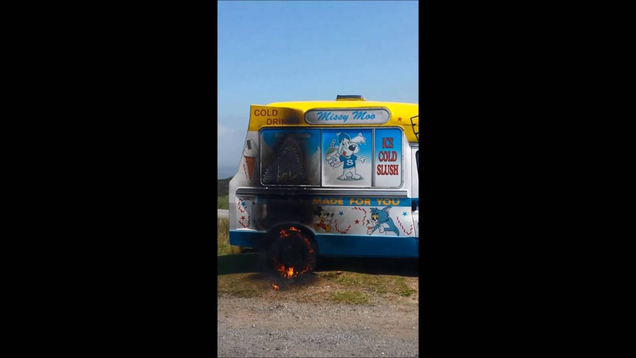 Ice cream van fire at Keeper's Pond, Blaenavon - YouTube