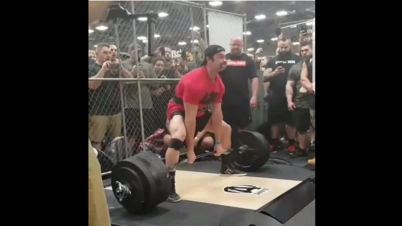 Cailer Wollam Deadlifts 930 lb at 220 lb Bodyweight - YouTube
