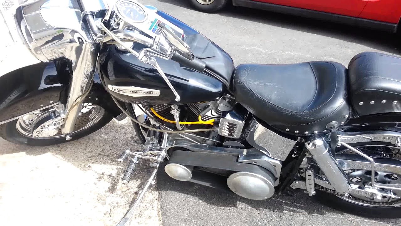 77 Shovelhead - YouTube