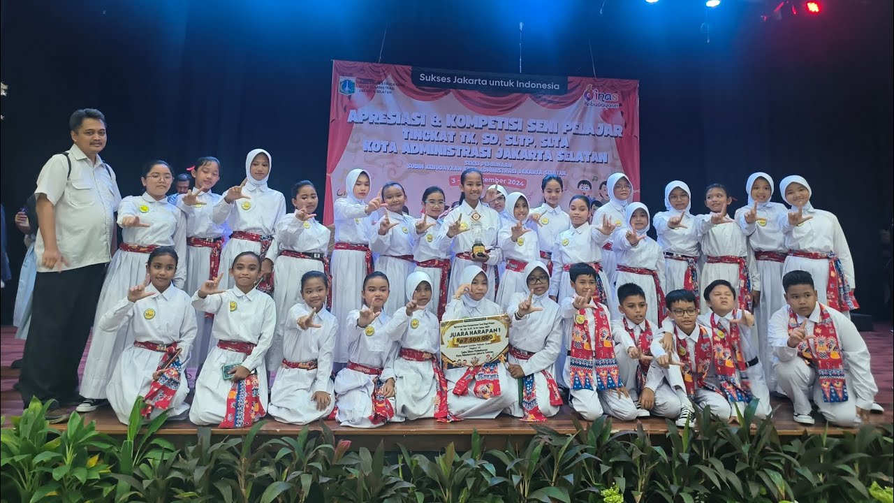 Paduan Suara 2024 SDN 15 Tebet Timur | Aku Anak Indonesia | Sang Bango ...