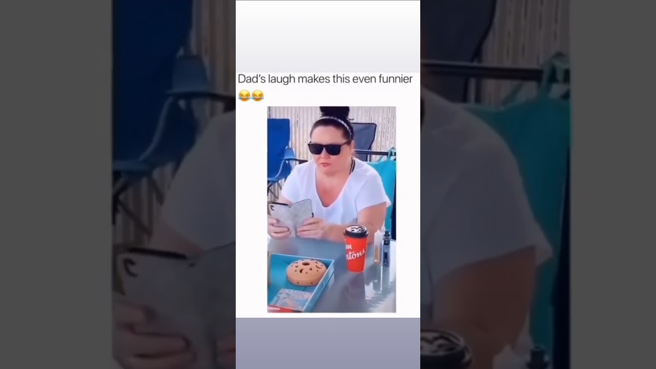 Whats the difference between a light bulb and a pregnant woman? - YouTube