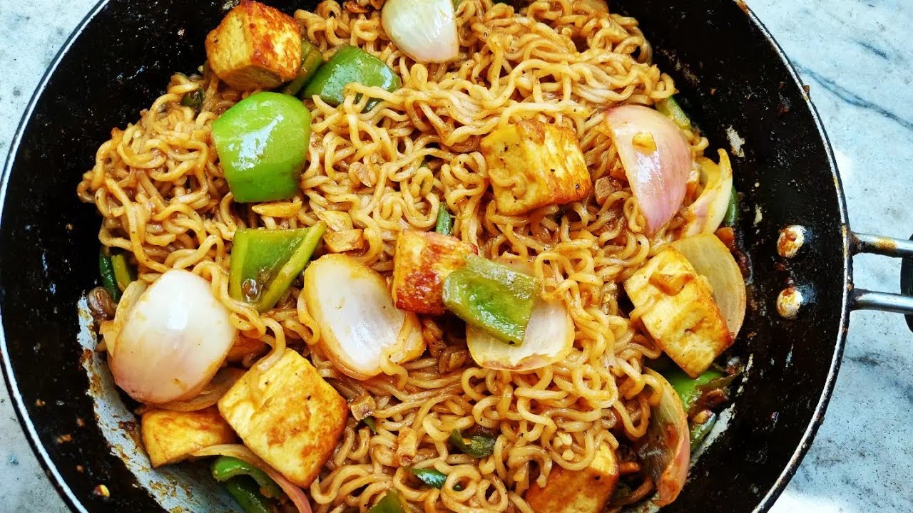CHILLI PANEER MAGGI RECIPE | NEW MAGGI RECIPE | MAGGI PANEER RECIPE ...