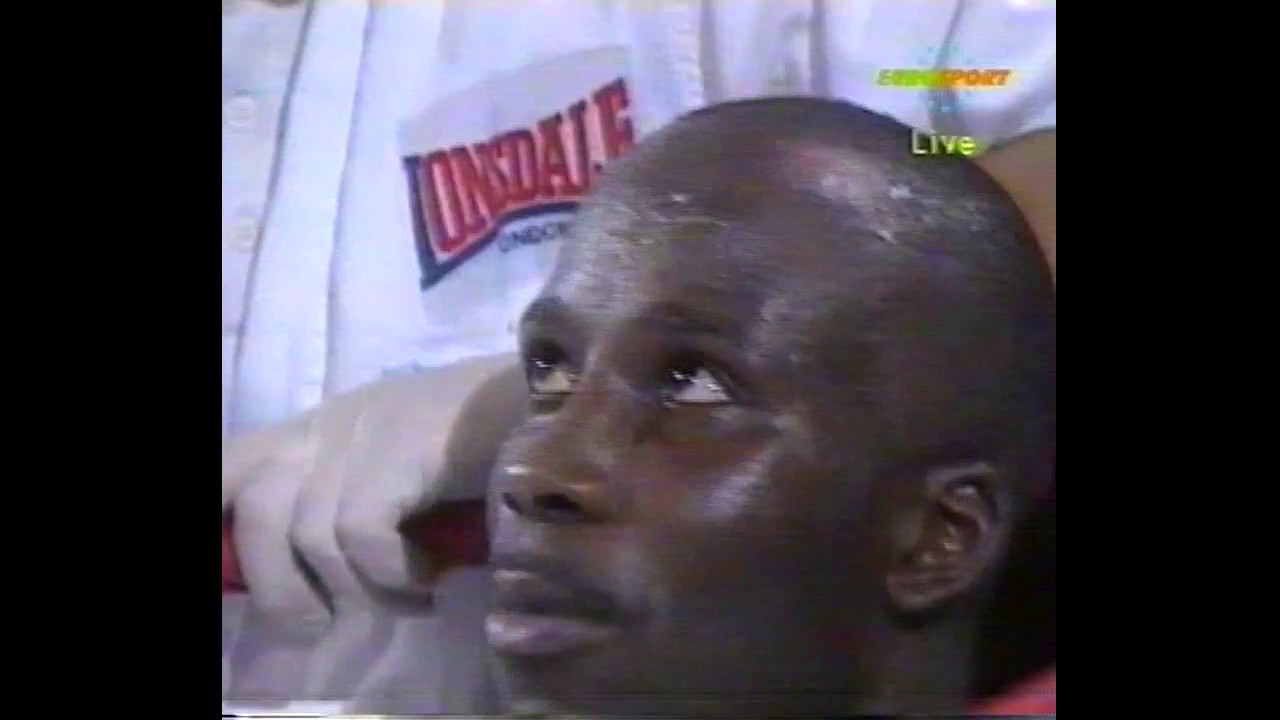 Cornelius Carr vs Horace Fleary - YouTube