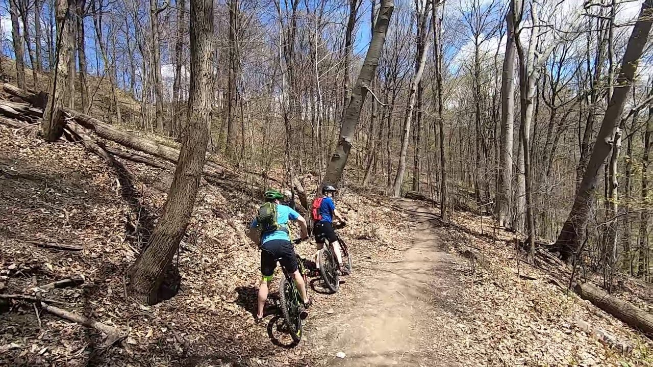 MTB: Toronto, Crothers Wood Trail (May 2020) - YouTube