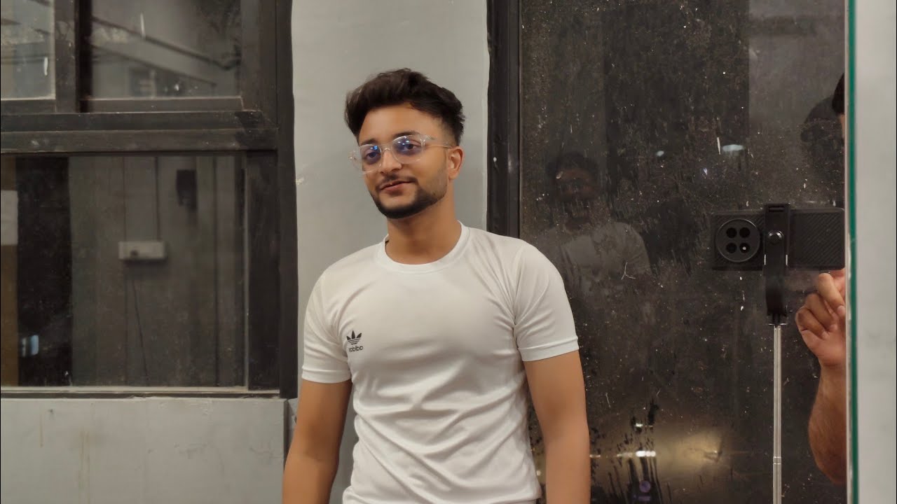 Bimari Ma Gym // Jaan Jaay Pan Gym Na Jaay 😁 - YouTube