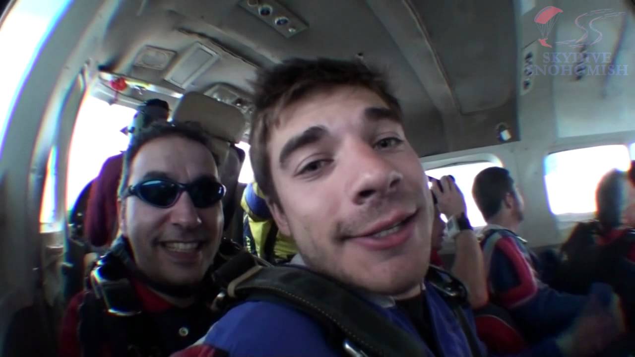 Neil Mooney's Tandem skydive! - YouTube