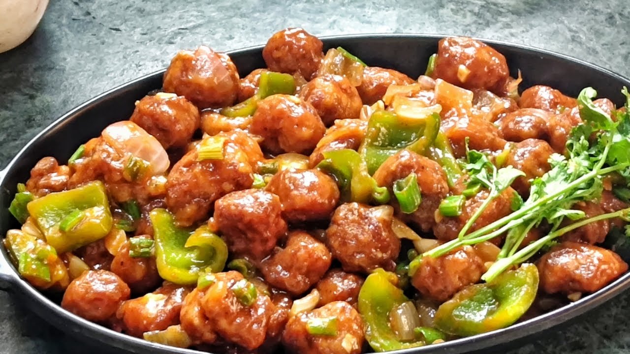 Dry soya chilli Manchurian (Restaurant style super tasty bahar se ...