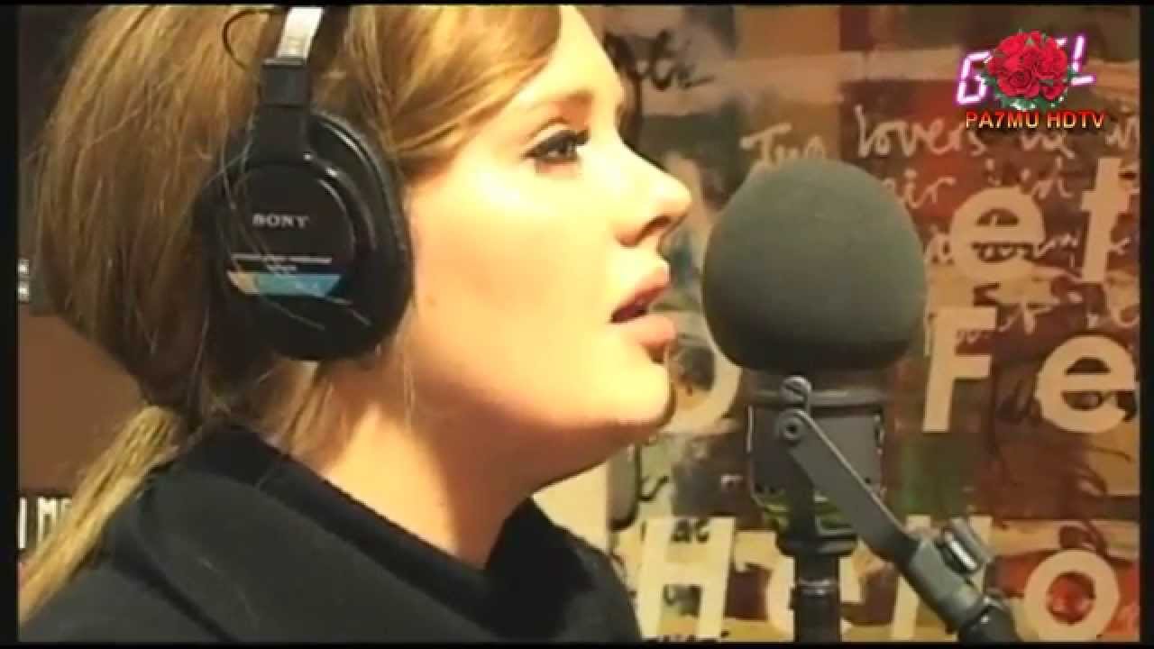 Adele Make You Feel My Love LIVE - YouTube