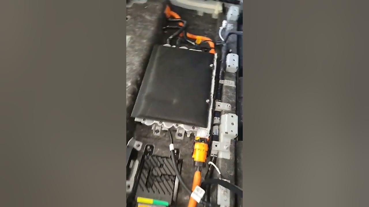 아이오닉5 ICCU(obc+ldc 위치는? - YouTube