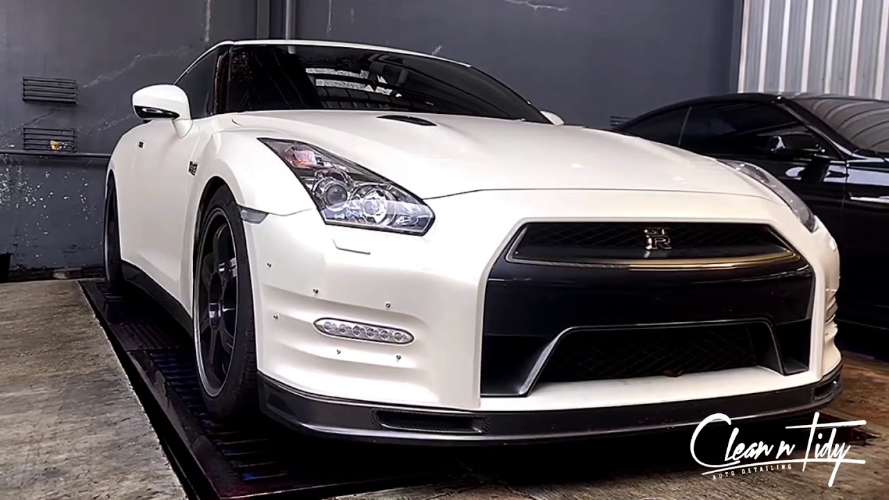 Nissan skyline GT-R premium car wash - YouTube