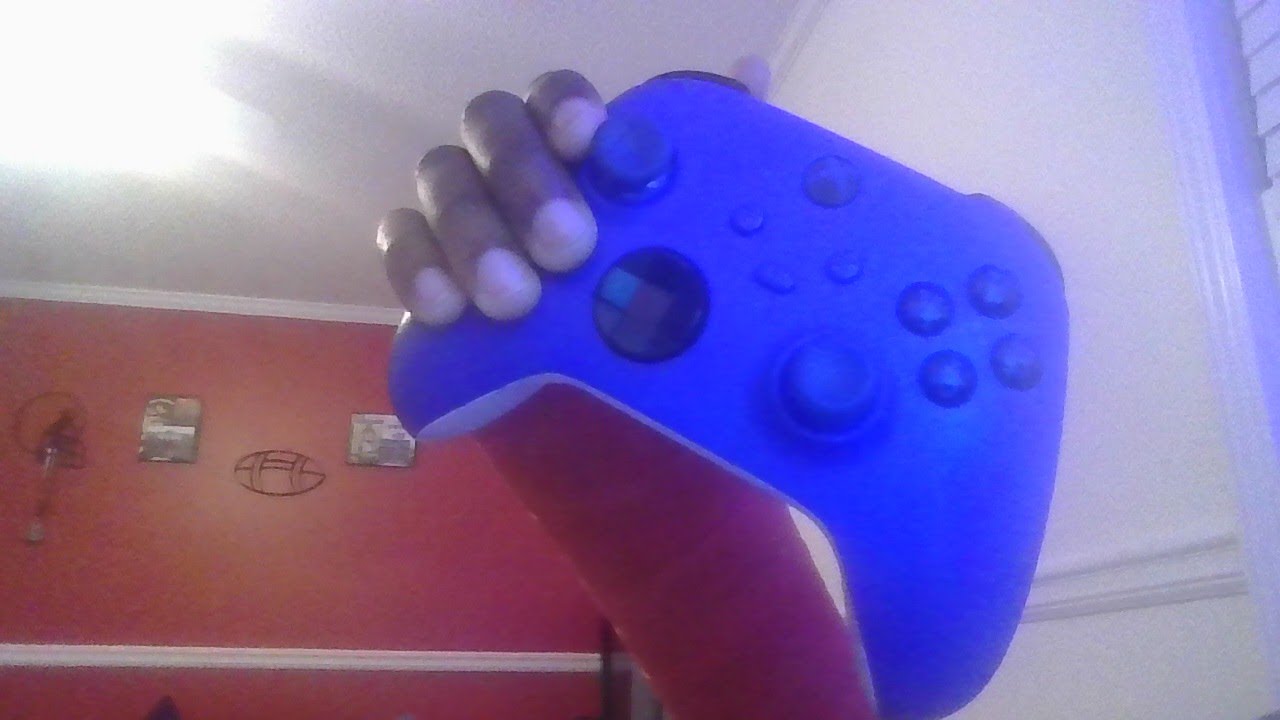 Left claw on Xbox(Broken arm gameplay) - YouTube