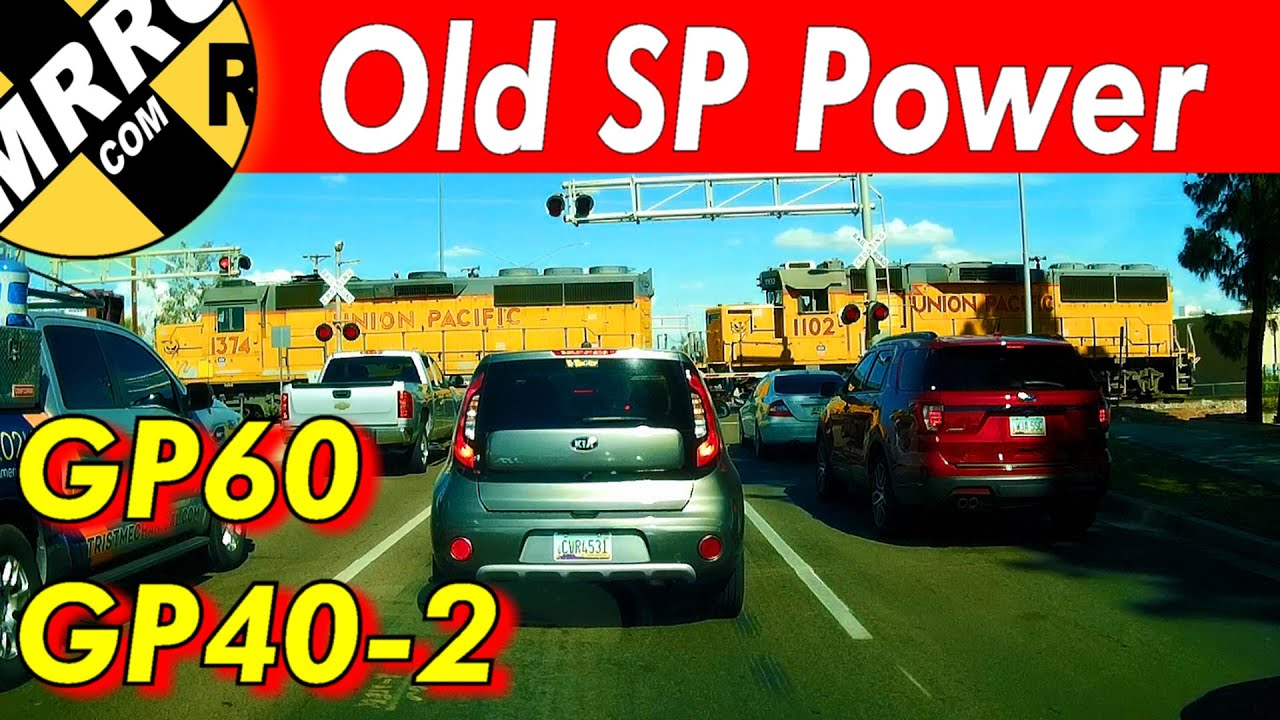 Rare EMD GP60 and GP40-2 - Both Built for the Southern Pacific as units ...